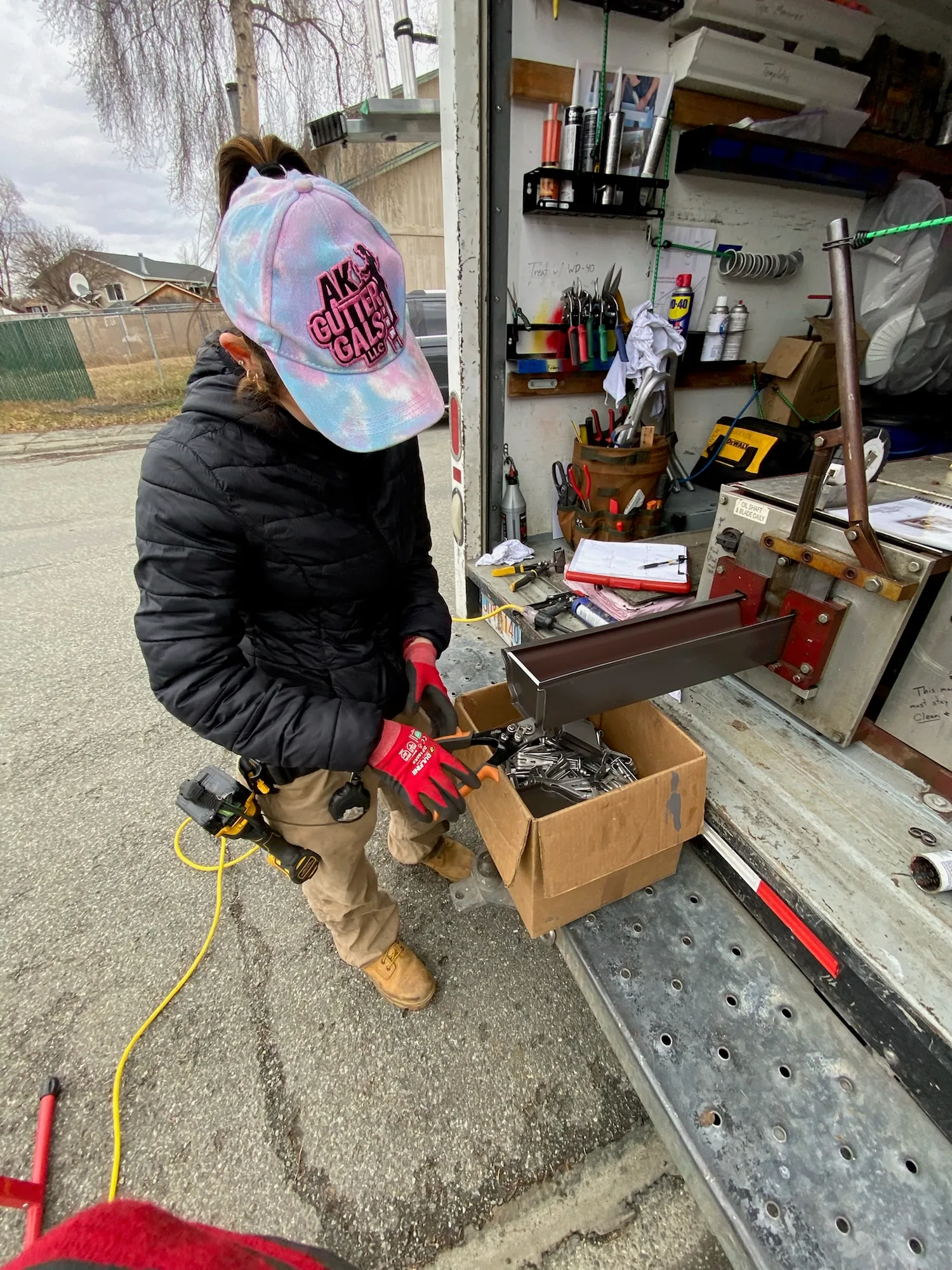 AK Gutter Gals | Professional Gutter Services in Anchorage, Alaska